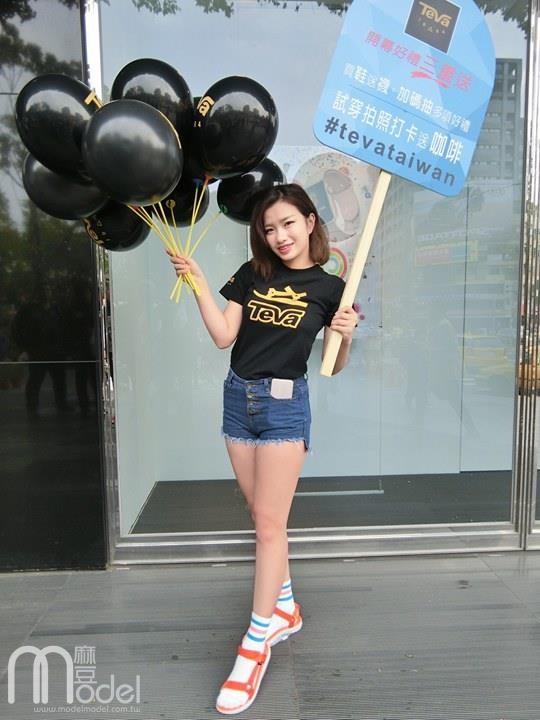 Dolly Model網 - 一個連盲腸都有自介影片的Model網站