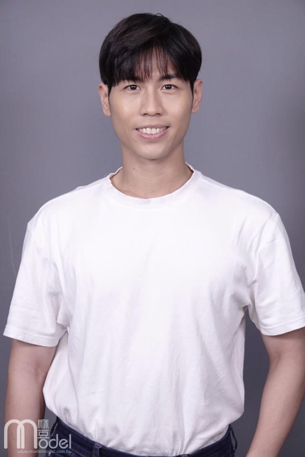 JT Model網 - 一個連盲腸都有自介影片的Model網站