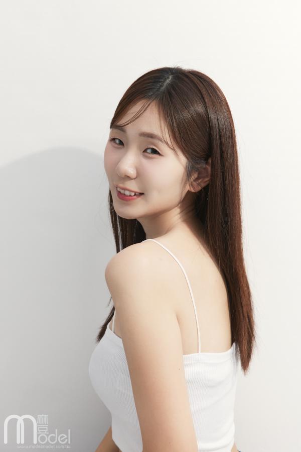 婕米Jamie Model網 - 一個連盲腸都有自介影片的Model網站